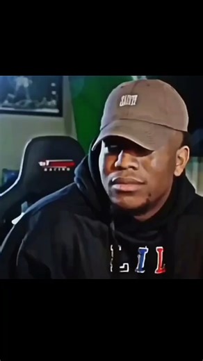 ​DIY Wall Repair MISTAKE! 🤯 Stop Using Dry Sand on Your Plaster! (Right Way vs. Wrong Way) #viral