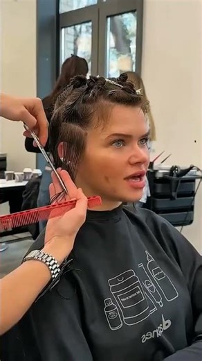 power of girl hair cutting and makeup#viralmakeup #transformation #girlhaircutting