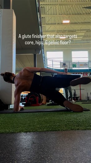 🍑MEET: SIDE PLANK WITH (WEIGHTED) ABDUCTION 🍑WHAT: Side plank w/ abduction is an advanced glute-finisher exercise that combines a modified side plank with hip abduction. It powerfully targets the core, glute med, hip stabilizers and pelvic floor. 🍑HOW: Starting position: Lie on your side with your knees bent (45-degree angle for traditional clamshell w/ feet staying together or 90-degree, shown here, for advanced option). One leg on top of the other. Elbow underneath your shoulder, forearm on