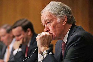 Senators force vote in an effort to restore net neutrality