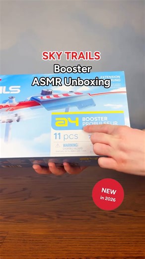 Ready for even more action? We unbox a brand-new SKY TRAILS action element - the Booster 💨 With the Booster, your SKY TRAILS get a super boost! Decide how powerful your next launch will be – with a twist of the knob, speed is in your hands!👐🏼 Made for builders 7 and grown-ups who love to build fast tracks full of wild turns, twists, and loops. Join the ride! 🚀 The Starter Kit is required to use this extension. Ready to boost? Discover @skytrailsofficial 🌟https://skytrails.playmobil.com #sky