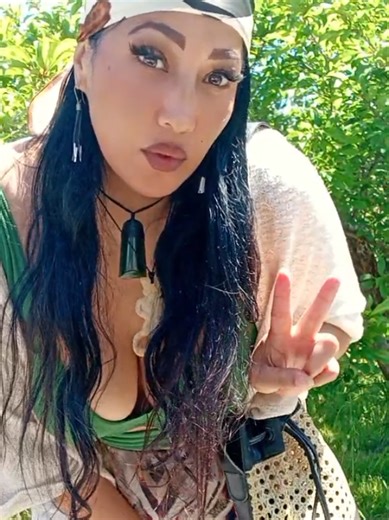 Summer Days!!, is Summer Living... wearing mini piupiuearrings for a day on the Ocean #earrings