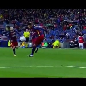 952K views · 5.4K reactions | better first touch... Ronaldo, Neymar or other? Credit: GPS Soccer Assassins | TRNDR Football | Facebook