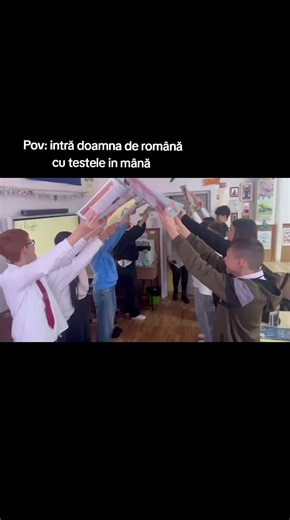 ne iubim doamna de romana😘 #memories #blowthisupforme #doamnaderomana💞 #school #7thgrade