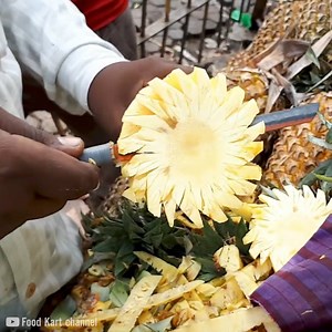 Art of cutting pineapple by street vendor Credit: Foodkart Channel - goo.gl/9iJ7VX | Daily Viral Stories