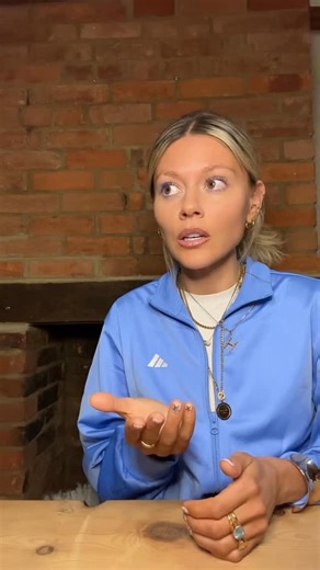 Hannah Viney | Class A People on Instagram: "ADHD didn’t suddenly get worse. The world did. If you feel overwhelmed by it, you’re not imagining it. Your brain is trying to survive a system that it was never designed for it. adhd brain modern life adhd overwhelm dopamine environment adhd neurodivergent burnout"