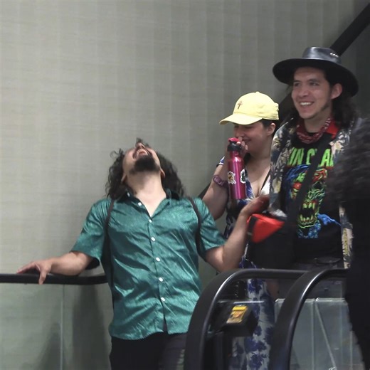 Funny Escalator Fart Prank! 💨😂 | That Brown Nerd