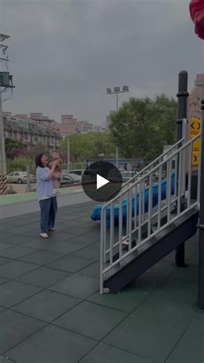 I looked at my face while my first lover held me. | Luca Chou