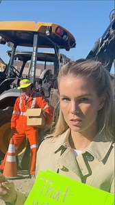 16M views · 2.8K shares | Girl gets revenge on construction worker CREEP 郎郎郎 Who do YOU think was in the wrong!?!?!? Please be advised that this page publishes videos that are intended for entertainment purposes only. This includes scripted dramas, satires, parodies, and magic tricks. Thank you for watching. | MC Has Fun | Facebook