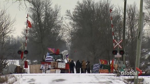 CN Rail issues approximately 450 temporary layoff notices amid Wet’suwet’en protests