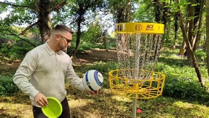 New Disc Golf course in Corby Iron Pit Woods at Holiday Inn Corby Kettering