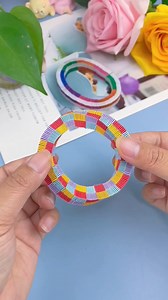 2.4M views · 32K reactions | Title: Make a Fun Decompression Toy That Can Also Be Used as a Bracelet Hashtags: #handmadediy #handcraft #creativecrafts #funbracelet #diyfun #craftingwithkids #funwithkids #decompressiontoy #parentchildcraft #kidscrafts | paper craft ideas | Facebook