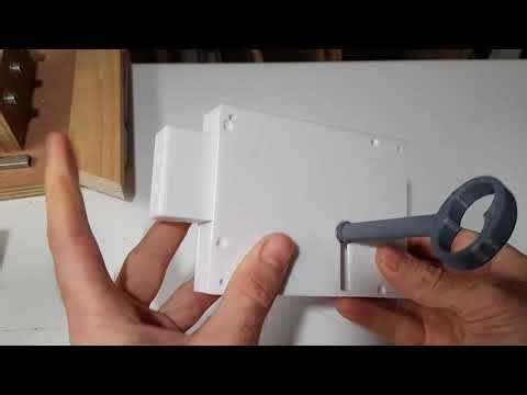 3D Printed Old Fashioned Lock and Key