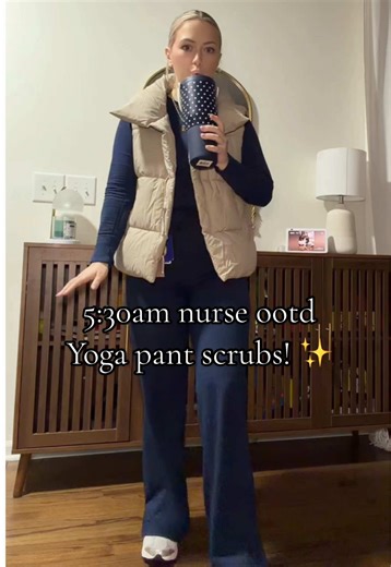 I can’t get over how comfy and amazing these scrub pants are! Scrubs but make them yoga pants! ✨🤍 #yogascrubpants #yogascrubs #nurseootd #nursesoftiktok #nursescrubs