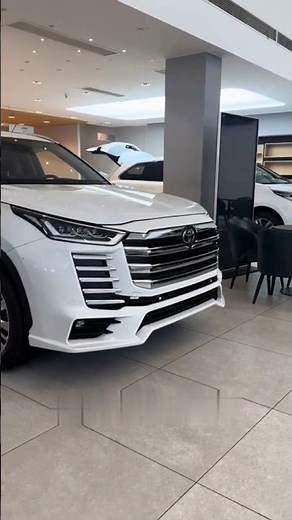 This Land Cruiser or 2026 GAC Toyota Highlander HEV ?
