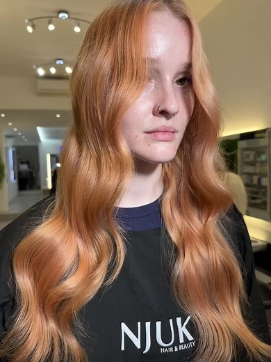 Transform Your Look with Wella Hair Color 10/34