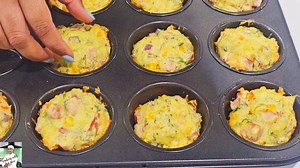 13K views · 277 reactions | පොඩ්ඩන්ගෙ ලන්ච් බොක්ස් වලට ලිපේ වගේම අවන් එකෙත් පහසුවෙන්ම හදාගන්න පුලුවන්, සේවරි මෆින්ස් Savoury Muffins | Cooking with Chef Shani | Facebook