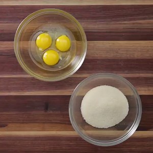 This Monkey Bread is the perfect blend of sweet savory! 🐵 Save this recipe: https://taste.md/2kK7klI | Tastemade