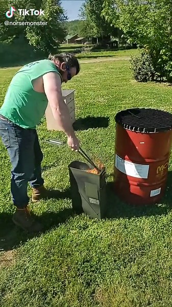 @captainteague #thequench #fireball #professional #blacksmith #bladesmith #jotunnforge #madeinusa #fy #4you #gifts #safe