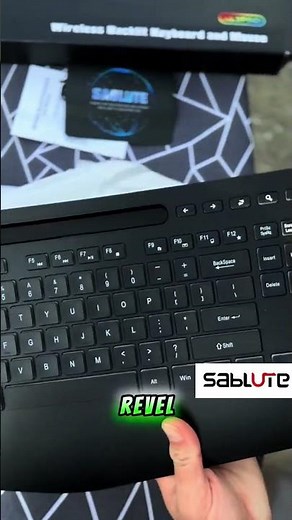 ⌨️ SABLUTE Wireless Keyboard 9 Backlit Modes & Ergonomic Wrist Rest ✨ #shorts #tech #setup #keyboard