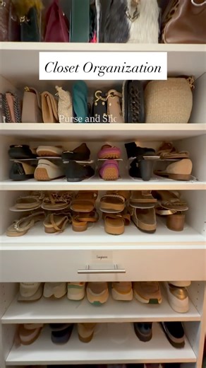 When I’m organizing a walk in closet I like to create zones to create a boutique feel so that you can shop in your closet. Zones also create accountability because it’s easier to returns items back to their location. . . . . . . #closetorganizing #decluttering #organizedhome #organizedcloset #OrganizedLiving | Beforeandafter