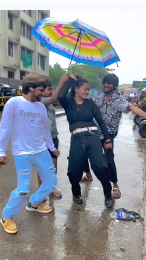 MANU YARA BiBi | 😂🥲#girlsdance #dance #dancing #girls #dancer #dancers #likeforlikes #tiktok #mitzvahdecor #mitzvahlogo #mc #dontmissabeat #njdj #batmitzvah... | Instagram