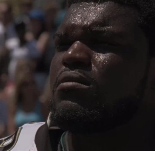Big John Henderson: A Lineman's Journey with Jaguars