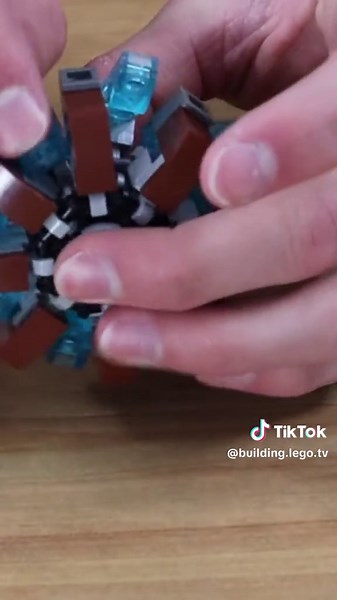 1IQH5A47_RLEGO Iron Man Arc Reactor that lights up #lego #legouphouse #adultlego #legocity #legoset #legobuild #legotiktok #legotiktoke #legotok #legotoken #fypp #lego2023 #legocontent #legocontentcreatorl #legoset #disneyplus