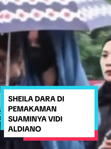 Sheila Dara di Pemakaman Vidi Aldiano