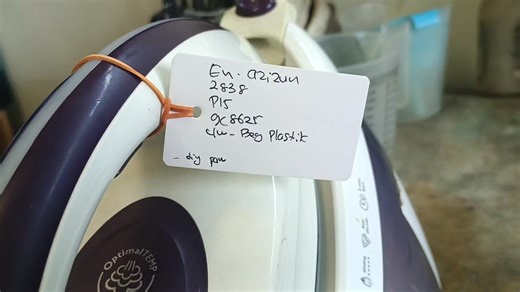 Kerosakan pada heating element punca mengapa tiada langsung bacaan rintangan dan boiler tidak panas. GC8625 Cc: En. Azizun Presint 15 Putrajaya. ⚠️Kod rujukan carian pemilik di FB: 2838 Untuk sebarang pertanyaan pembaikan atau pemeriksaan boleh klik link dibawah . Telegram 1. https://t.me/didot_tukang_elektronik WhatsApp 2. wasap.my/60165290548/NakBaikiSteamIronPHILIPS Kelas Advance baiki steam generator iron Philips. wasap.my/60165290548/kelasSteamIronPhilipsPutrajaya Yang jauh boleh pos jika i