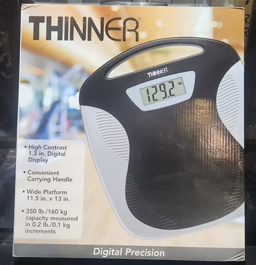 Tis and Dis Home Essentials on Instagram: "Thinner scale available in shop Tisndis #furnitureonline #homedecor 150 cedis🌿"