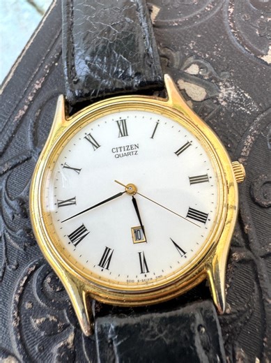 Vintage Citizen Quartz Watch: Gold Tone, Roman Numerals, Black Leather. - Etsy