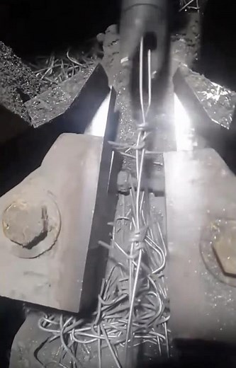 Barbed Wire Manufacturing at Insane Speed 😳⚙️