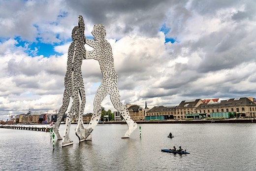 Molecule Man: Geschichte, Wissenswertes und Besucherinfos