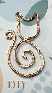 DIY bookmark-the perfect gift for any book enthusiast