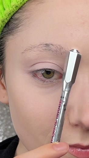 Proof I can do normal people makeup. A rare soft glam tutorial. But what I wouldn’t give to learn from @Patrickta Details- ( • means gifted/pr-ad) 💖Brows- @Benefit Cosmetics Precisely My Brow pencil in shade 4 • @Anastasia Beverly Hills Brow Pen 💖Eyeshadow- @Flower Knows Cosmetics little angel eyeshadow palettes • 💖Primer- @Makeup A Murder, INC. Eye 4N Eye in Suspense • 💖Glitter- @moiracosmetics glitter glitter liner in Pink Aura • 💖Liner- @Kulfi Beauty Kajal liner• 💖Lashes- @ArdellBeauty 