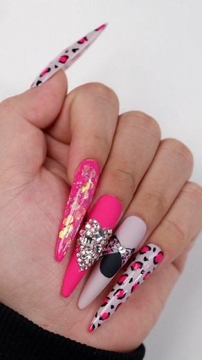 Feeling all the Disney vibes with this set! 🏰🎡 Colors Used: Jet Black Berried Alive 243 As If! 72 Nail Gems Matte Top Coat #PLANails 🖤 #PLApro #parislashacademy #disneynails #minnienails #disneylandnails | PLA Nails