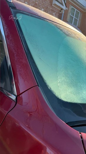 136K views · 3.2K reactions |  Winter Car Tip: How to defrost your windshield faster ❄️ #cars #cartips #carhacks #wintertips #winterdriving #winterdrivingtips #winter2023 #driving #driving101 #drivingtips #drivinglessons #automobile | Rolly Garcia | Facebook