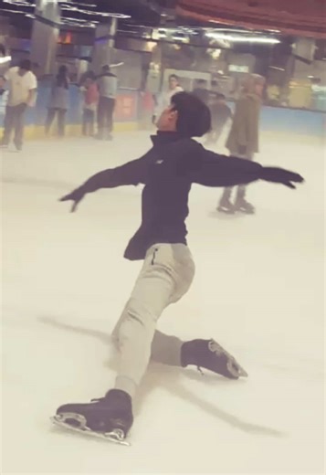 Baby Steps in Figure Skating: A Beginner's Guide