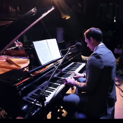 My View From the stage 🎹🎼. Thank you @quietlightsmusic @triskel_cork . Now onto London for @devonshiresoho @londonirishcentre @thespeakies #piano #composer #fyp | Bressie