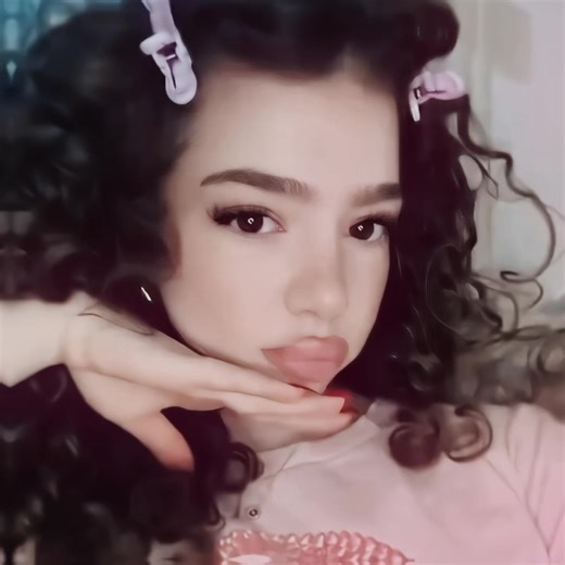 knew i was the shi | #fyp #tiktok #demitra #demitrakalogeras #kalogerassisters #cup1dsmulti #videostar #videostarpro @demitrakalogeras