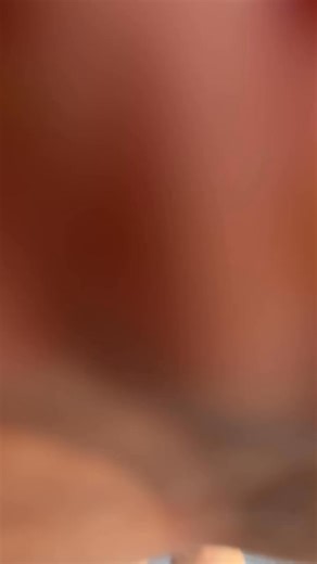 Confidence: Built in the quiet reps, earned in the bold ones. @Danijumps stepping up with style AND substance. 😎 What’s one thing jump rope has helped YOU feel more confident doing outside of workouts? Let’s talk. #jumprope #ropeskipping #elevatefamily #jumpropecommunity #elevaterope #funcardio | Elevate Rope