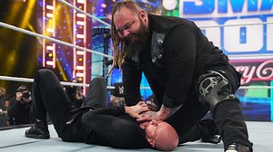 Bray Wyatt’s demons continue to plague him when he becomes lost in thought and attacks an unsuspecting target. | WWE SmackDown Show
