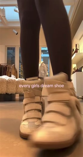 Avaliable at our website and depop now, use code THANKYOU for 10% off!🤍 #isabelmarant #wedgesneakers #ahs #ahsstyle #viral