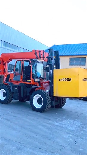 Versatile Off-Road Forklift Crane with Winch Features