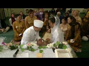Muslim Wedding Ceremony - the Nikah ceremony of Indonesian Marriage Video
