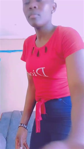 smileyemily935 (@smileyemily8)’s videos with original sound - Kowino