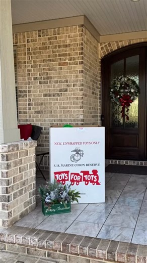 Once again, our Compass Pointe Veterans Club is doing what they do best — rallying the neighborhood and reminding us it’s time to fill those Toys for Tots boxes! 🎁✨ Mark your calendars: Sunday, December 7th at 6pm is our Mingle & Jingle at the Grand Lanai. Your “admission”? A toy donation — easy! Come sip, snack, mingle, and give a little holiday cheer. The U.S. Marines will be there, the CP Culinary Club is whipping up hors-d’oeuvres, and yes… it’s BYOB (so bring whatever keeps your jingle jol