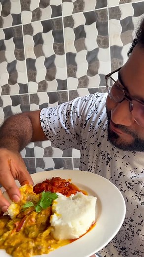 Goodness karibuni lunch! Let’s make this delicious Swahili mchuzi wa nazi and serve it with ugali and some pilipili. What you will need:- 1 packet 80g Sossi soya chunks beef flavor 1/2 cup cold water (for soaking) 3 tablespoons vegetable oil 1 onion sliced 2 teaspoons garlic mince 1 teaspoon curry powder 1/2 teaspoon black pepper 1 teaspoon turmeric powder 3 tomatoes roughly cut 200ml coconut cream Juice of 1 lemon Salt to taste What to do :- In a bowl Soak your Sossi soya chunks with the cold w