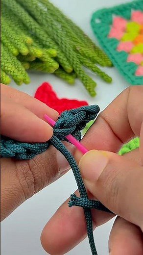 TUTORIAL HERE! 👆 Easy & Quick Crochet Star Pattern | Beginner-Friendly Star Tutorial in Minutes